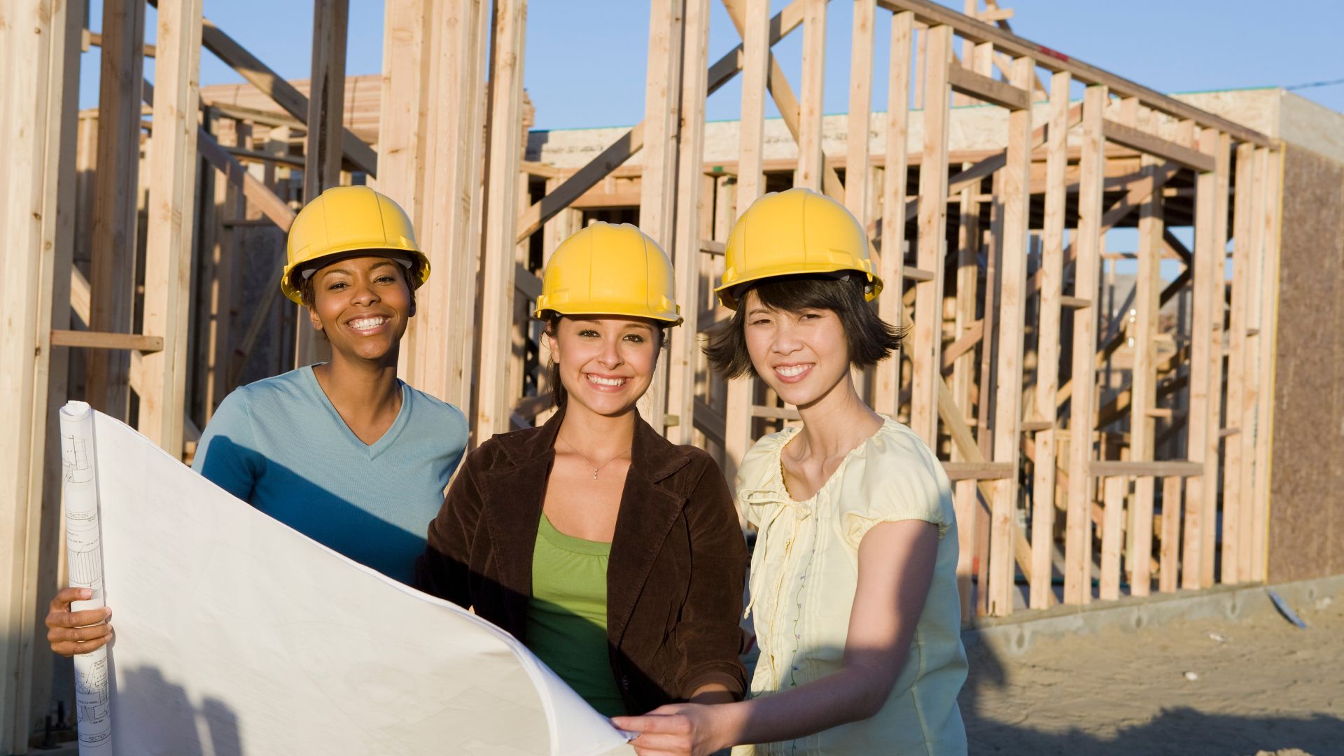 Mujeres líderes en el rubro de la construcción: conocemos a 3 de ellas ...